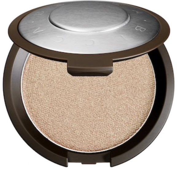 BECCA | Makeup | Becca Shimmering Skin Perfector Pressed Powder | Poshmark
